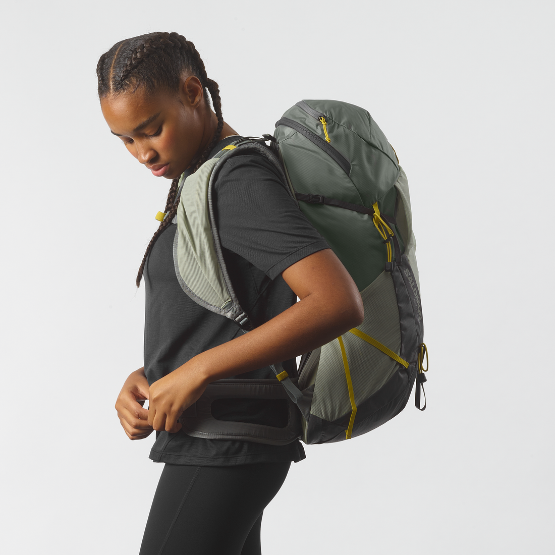 AEROTREK 30 – サロモン公式オンラインストア